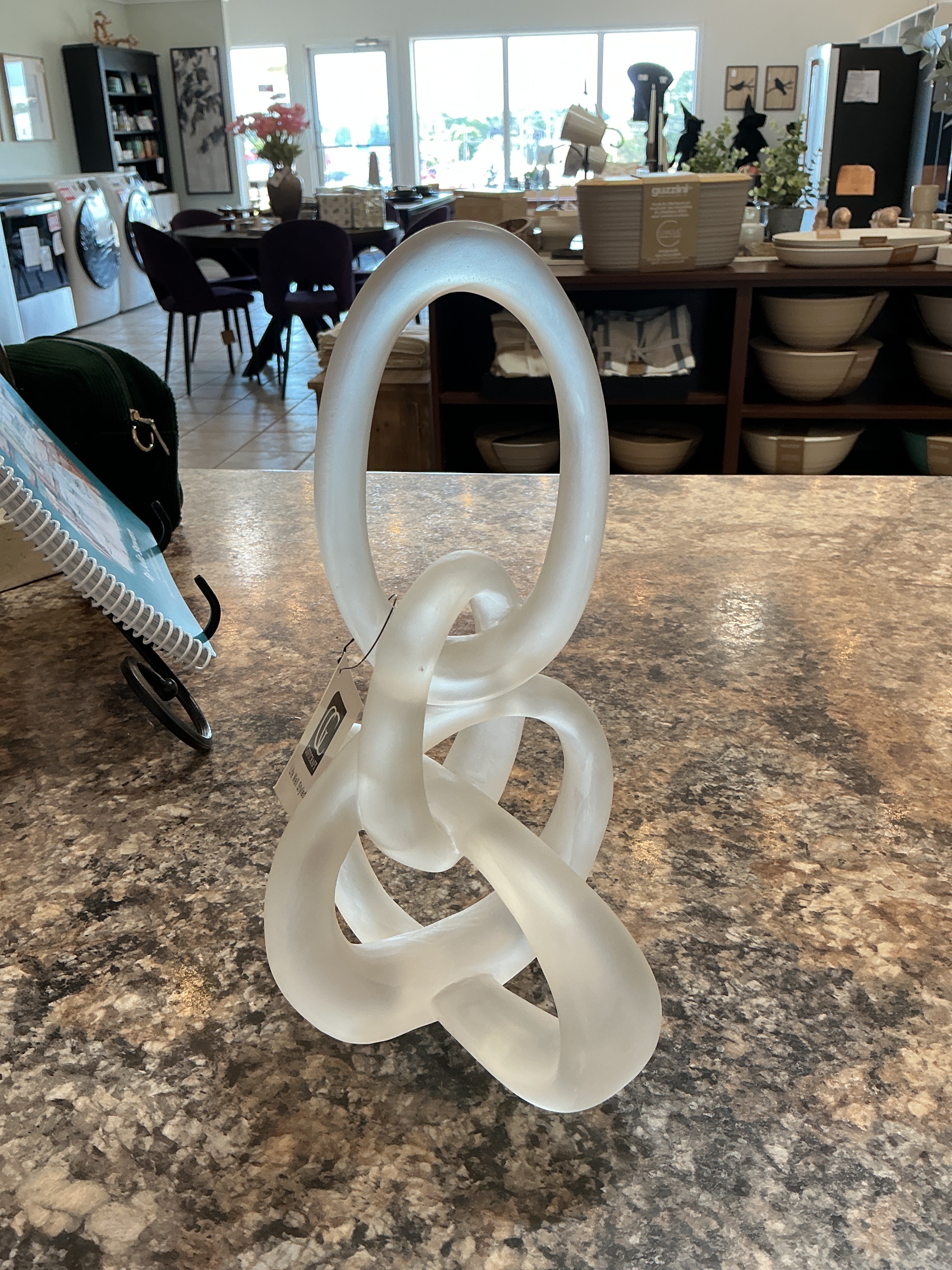 Decorative statue – Wicker Emporium
